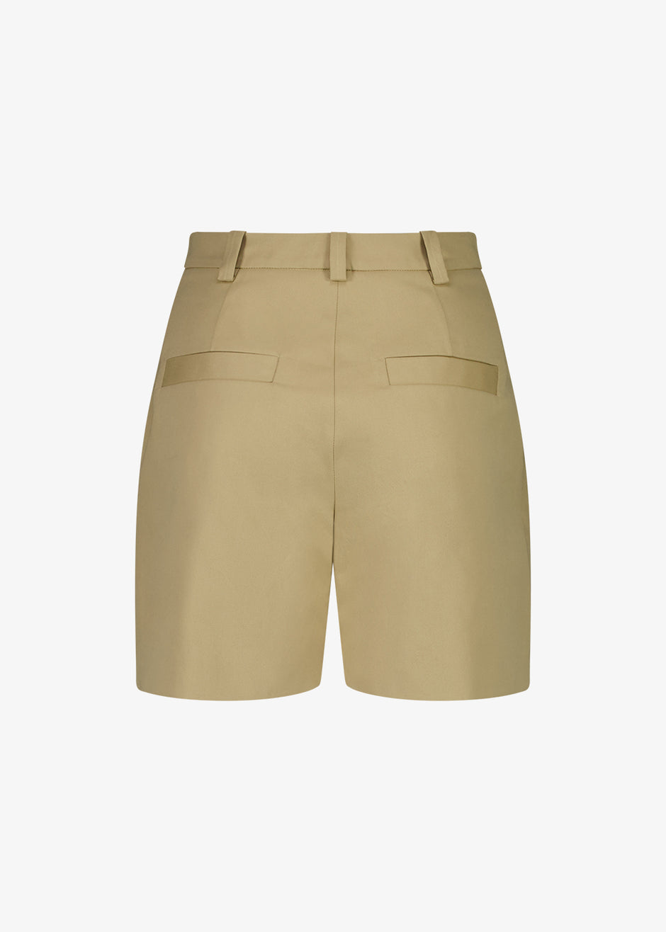 New Arrivals – White Story