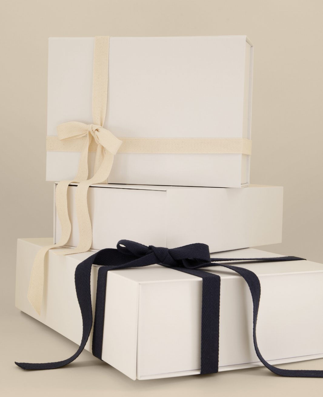 New Arrivals – White Story